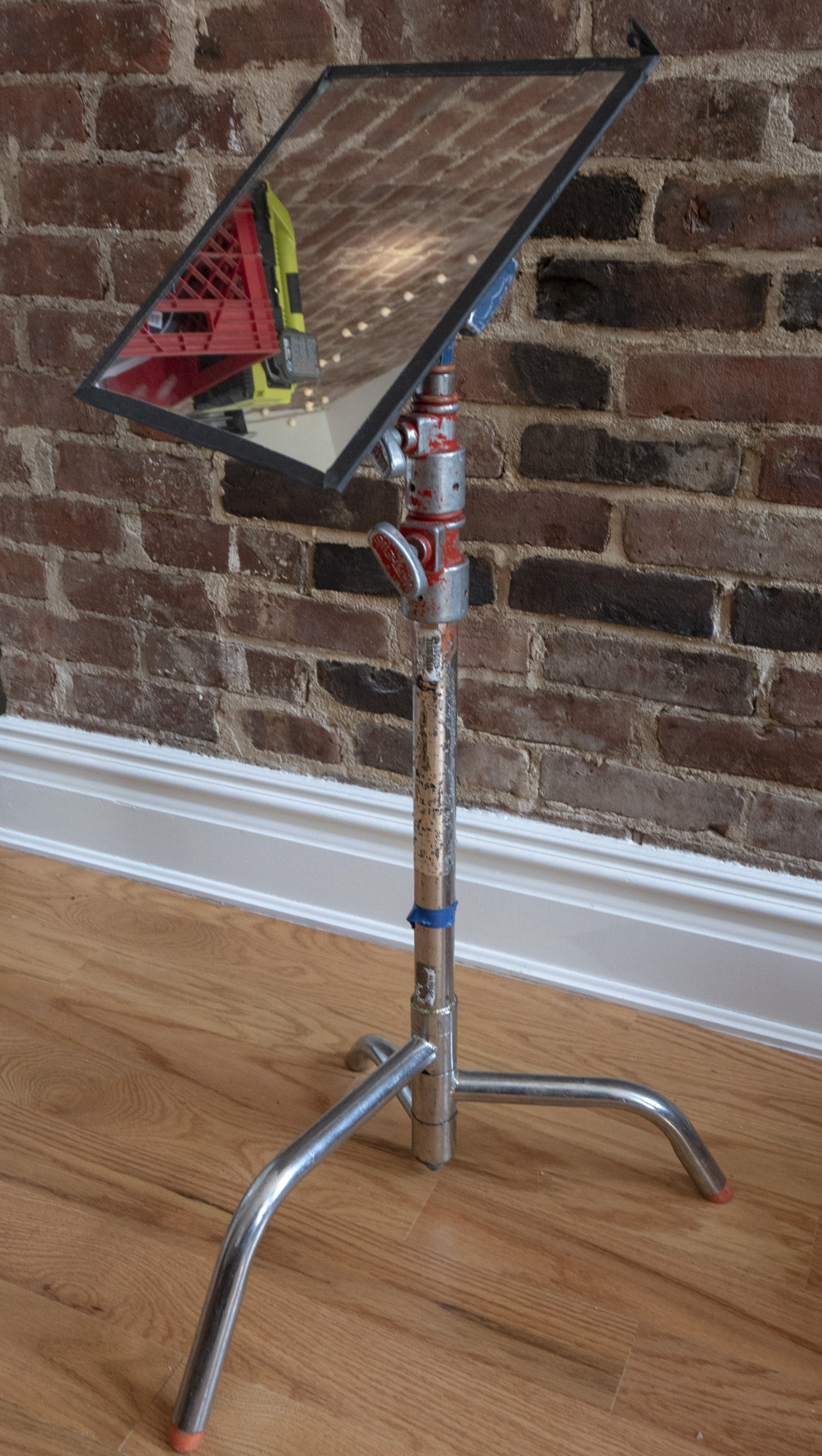 Prism Holder for Rainbow Portraits - Becky Stern