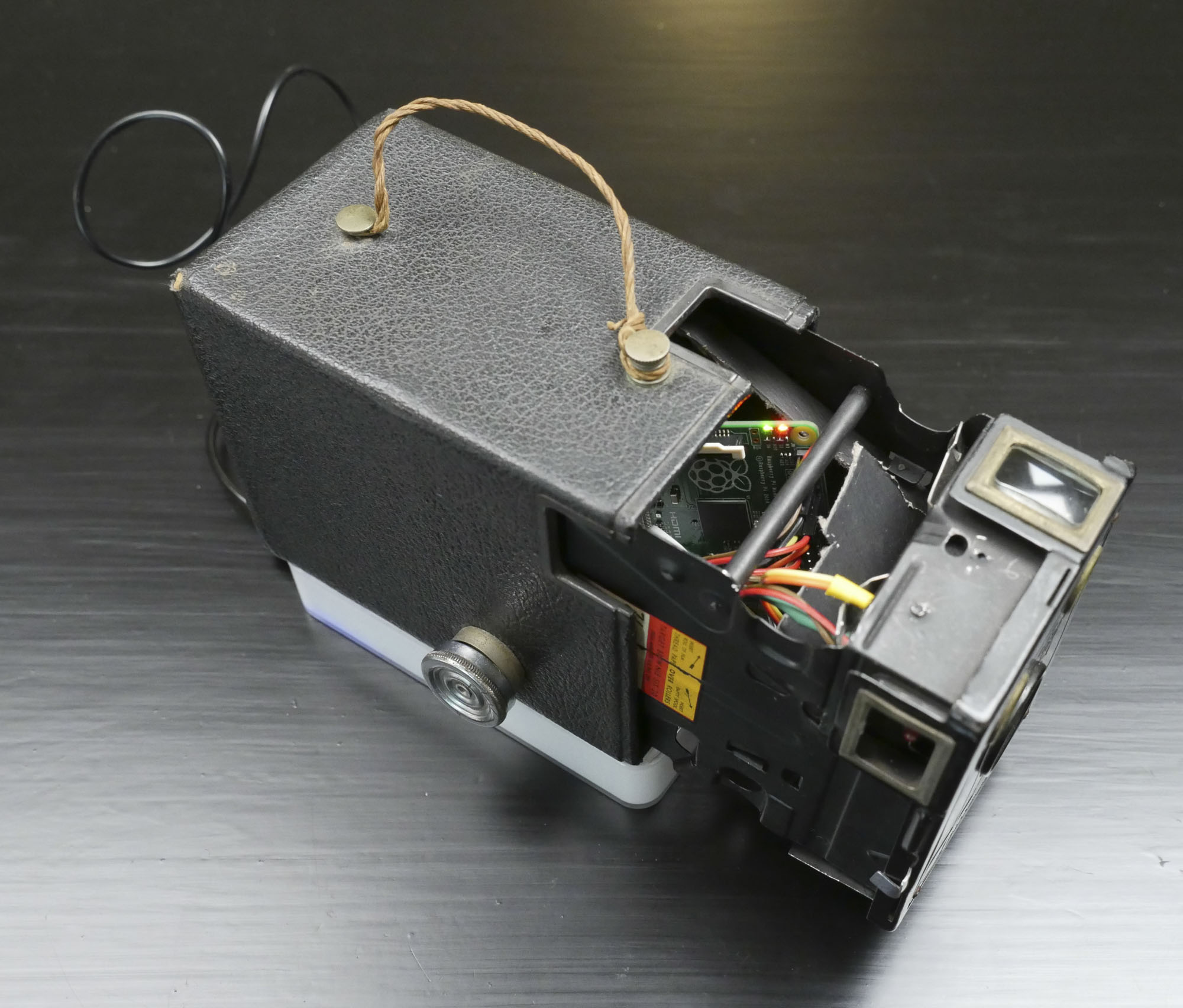 Pi Camera Tumblr GIF-Maker - Becky Stern